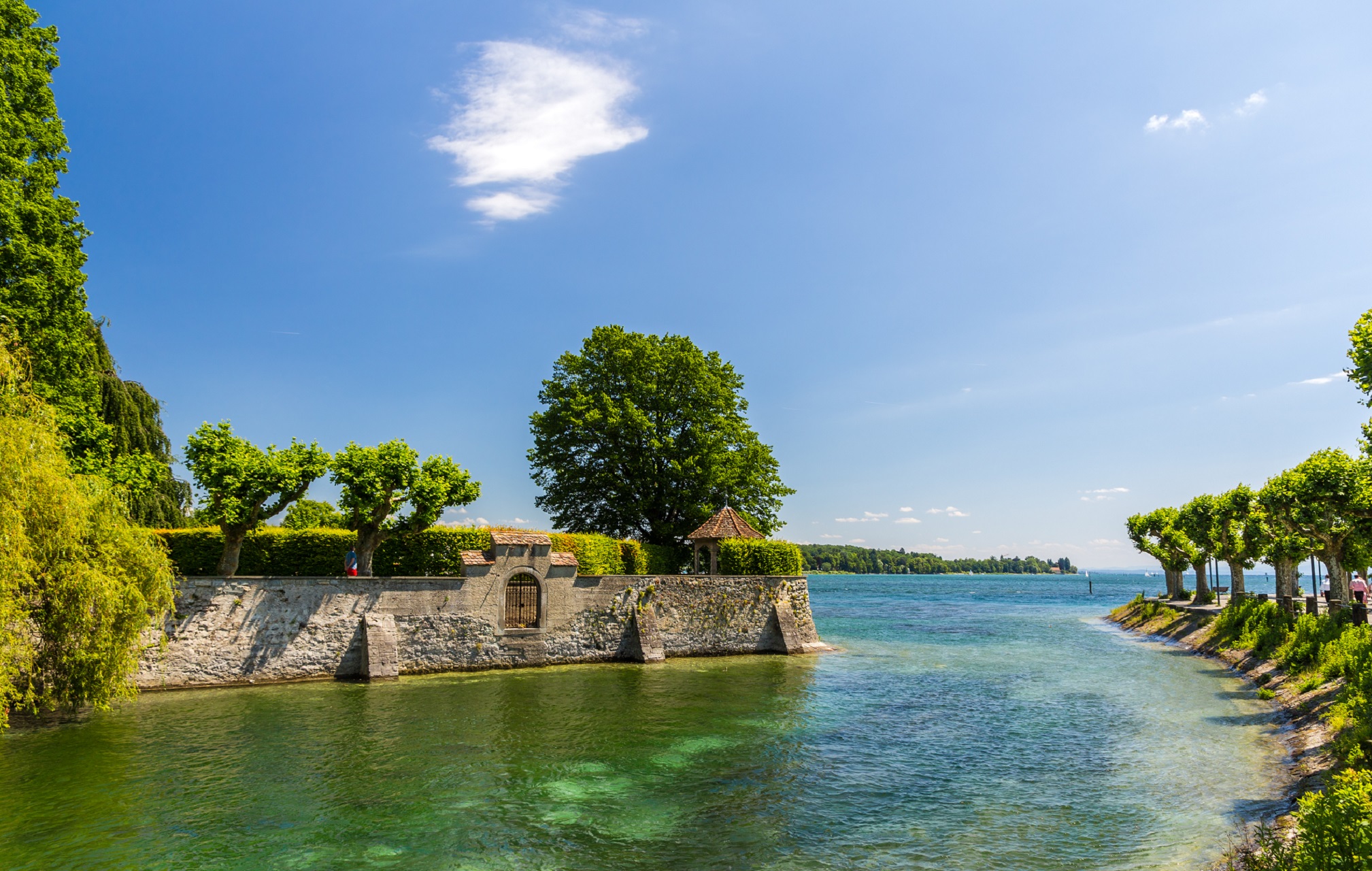Die Blumeninsel Mainau am Bodensee | Urlaubsguru