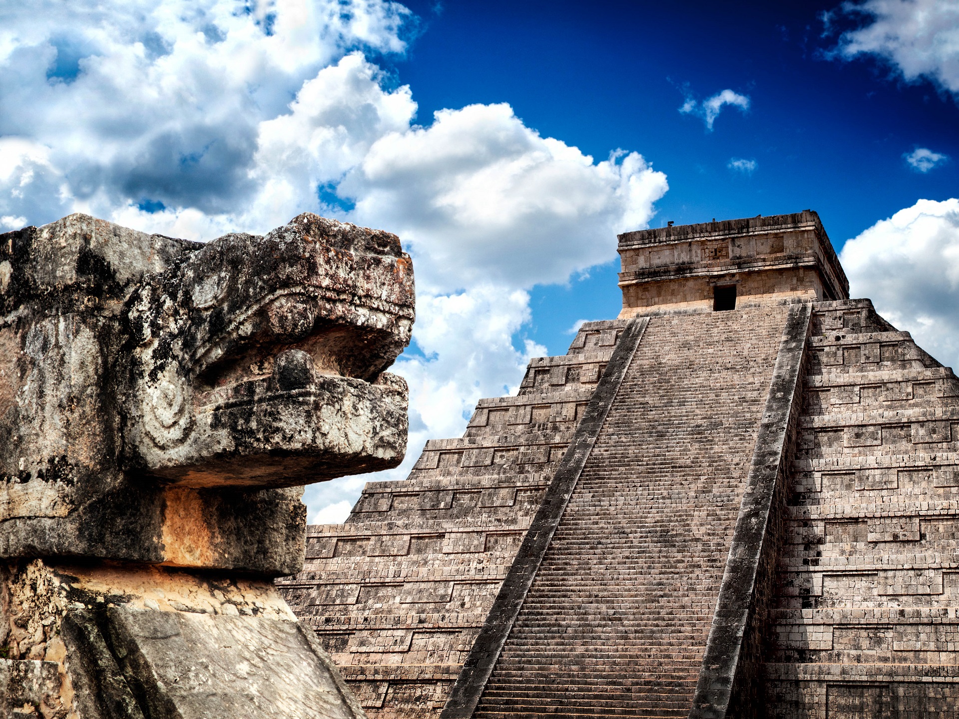 Chichén Itzá - Die Maya-Stadt gehört zu den 7 Weltwundern