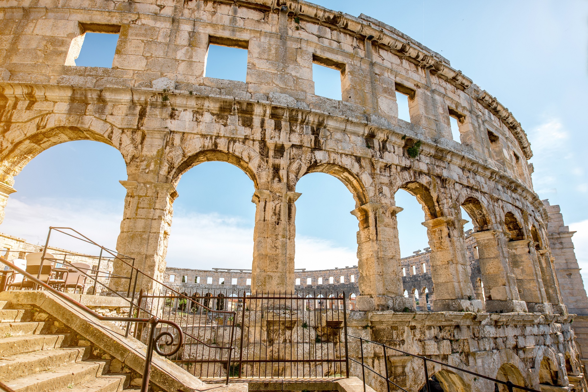 Pula - Diese kroatische Stadt überrascht | Urlaubsguru.de